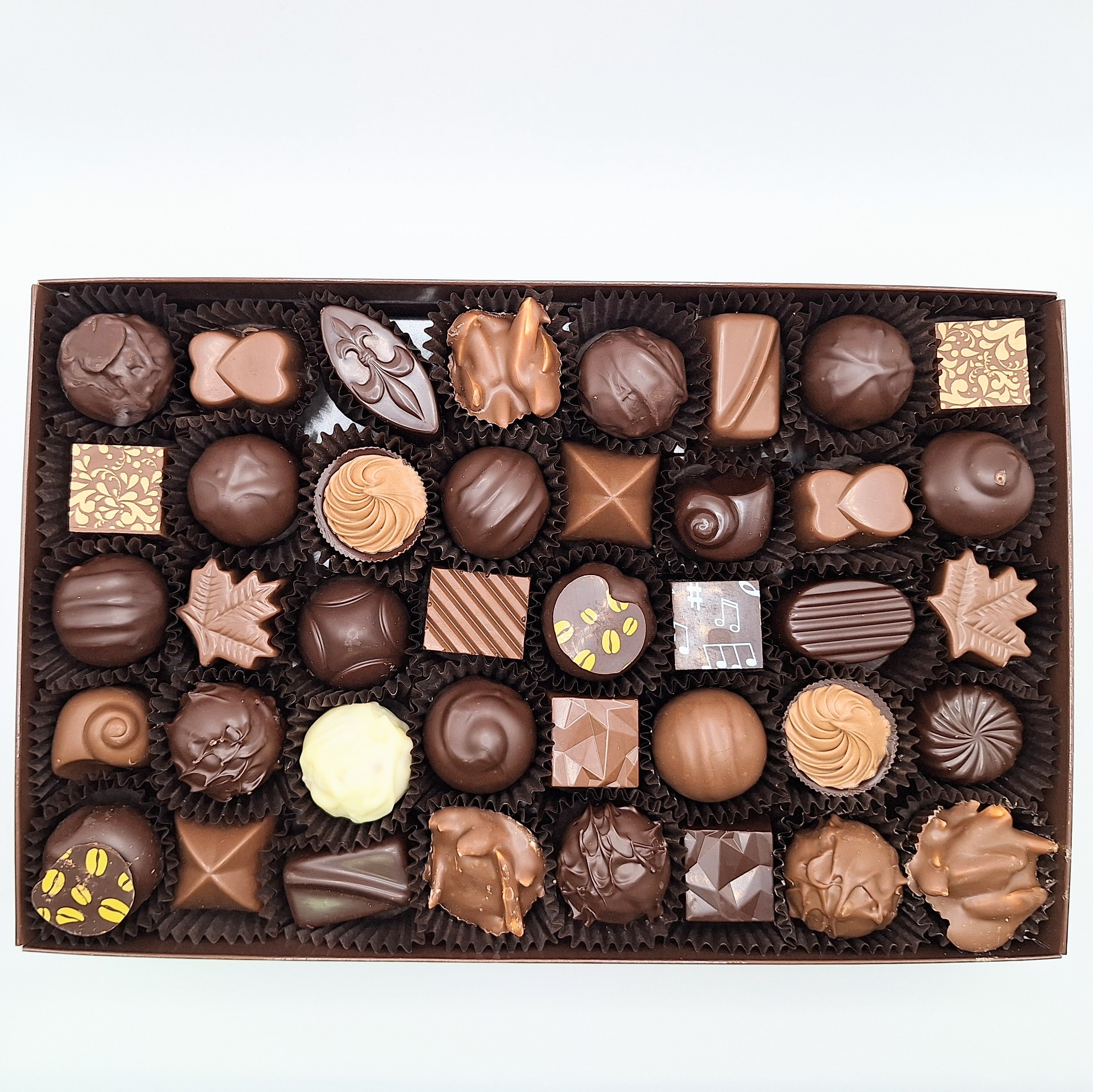 Boîte de 40 chocolats – ChocolatsSuisses